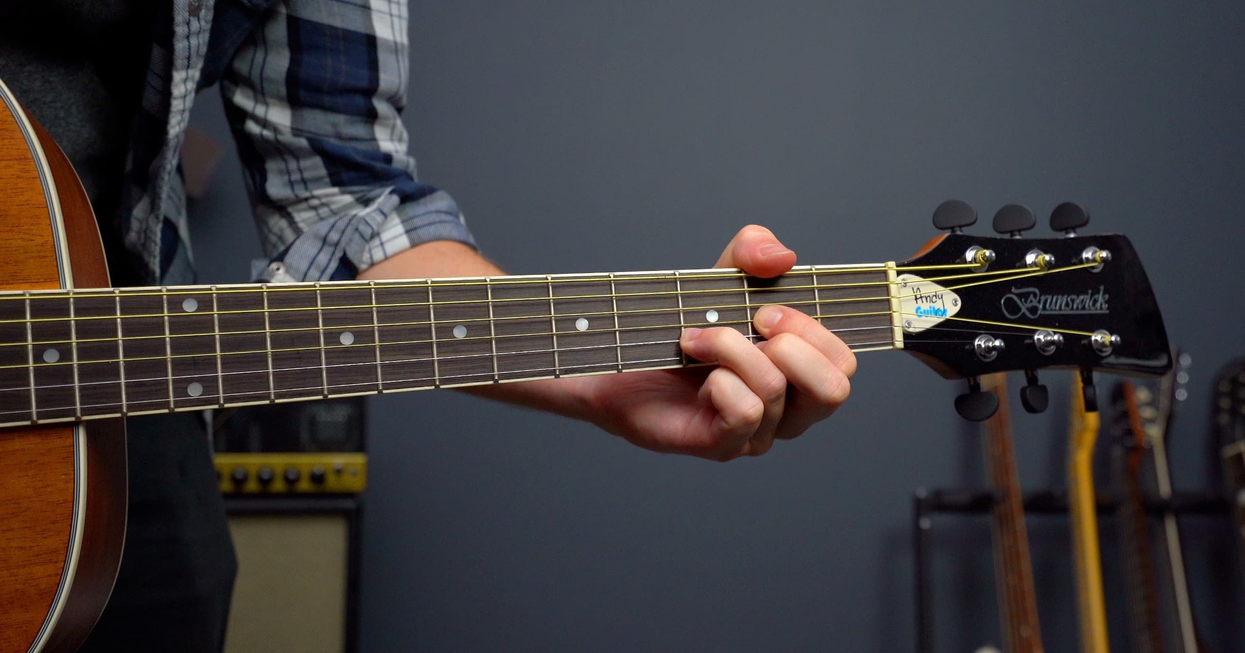 Power Chords, Arpeggios and Fingerpicking | Level 3 Intermediate Acoustic